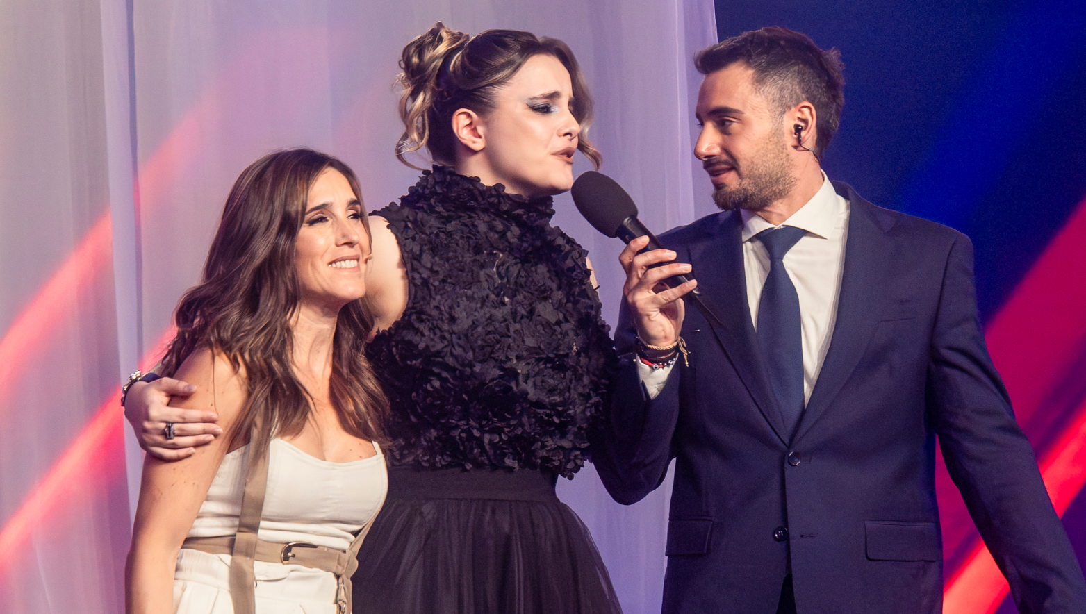 La Voz Argentina: Soledad pidió perdón al eliminar a Valentina Otero en ...